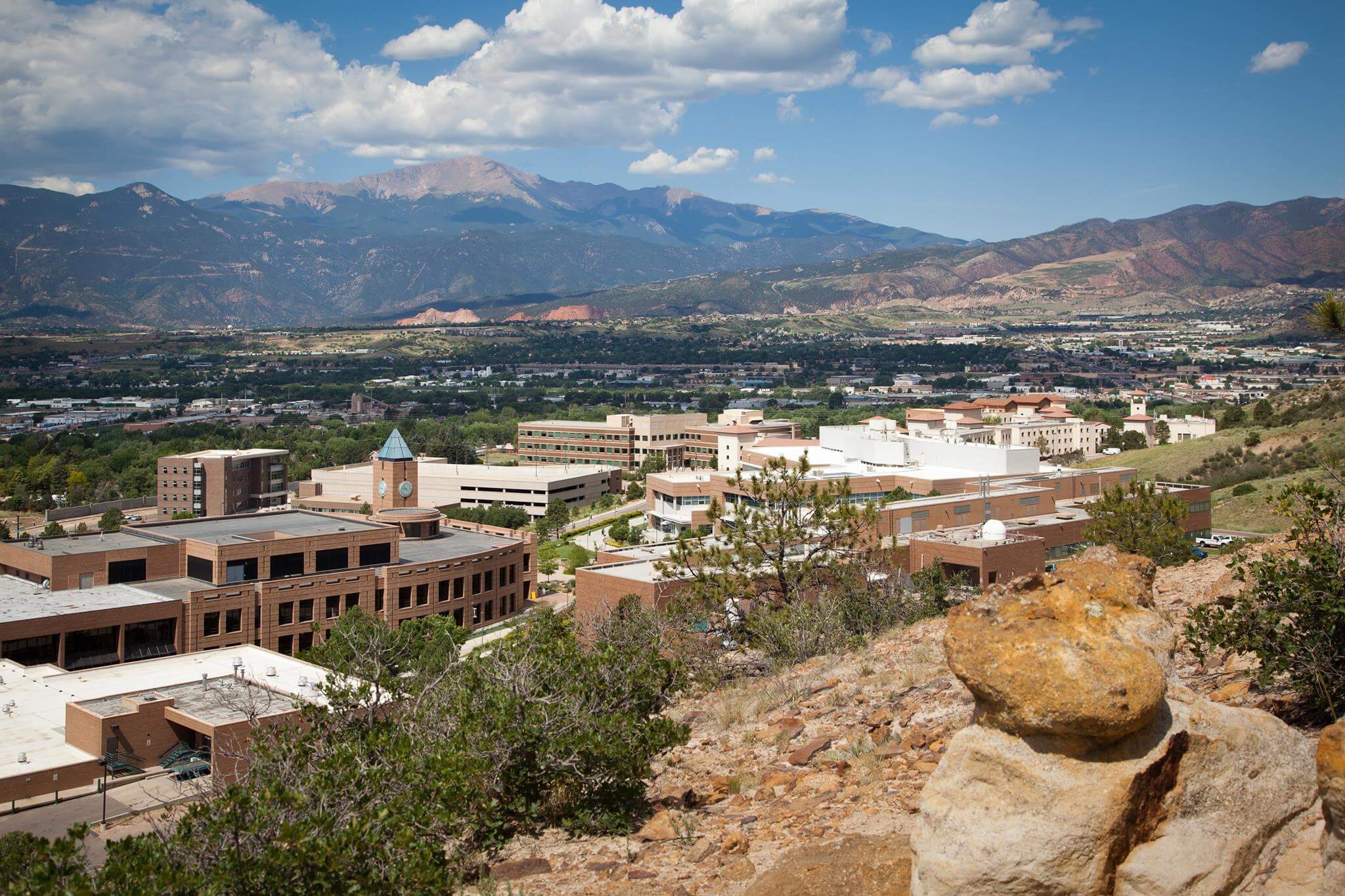 Clyde's Kickoff | Student Life