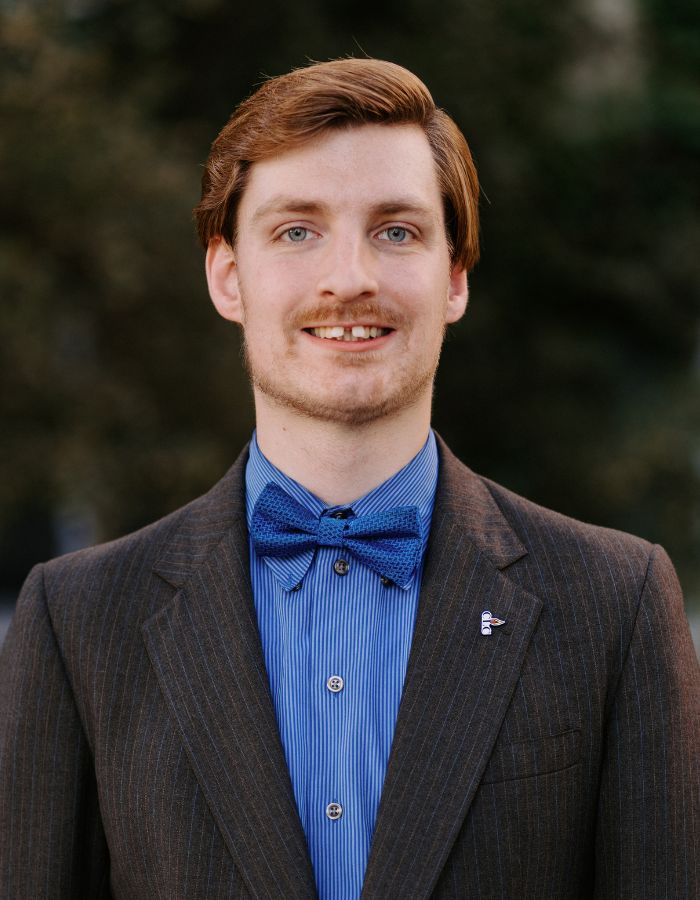 Scholars & Alumni | Student Life & Leadership