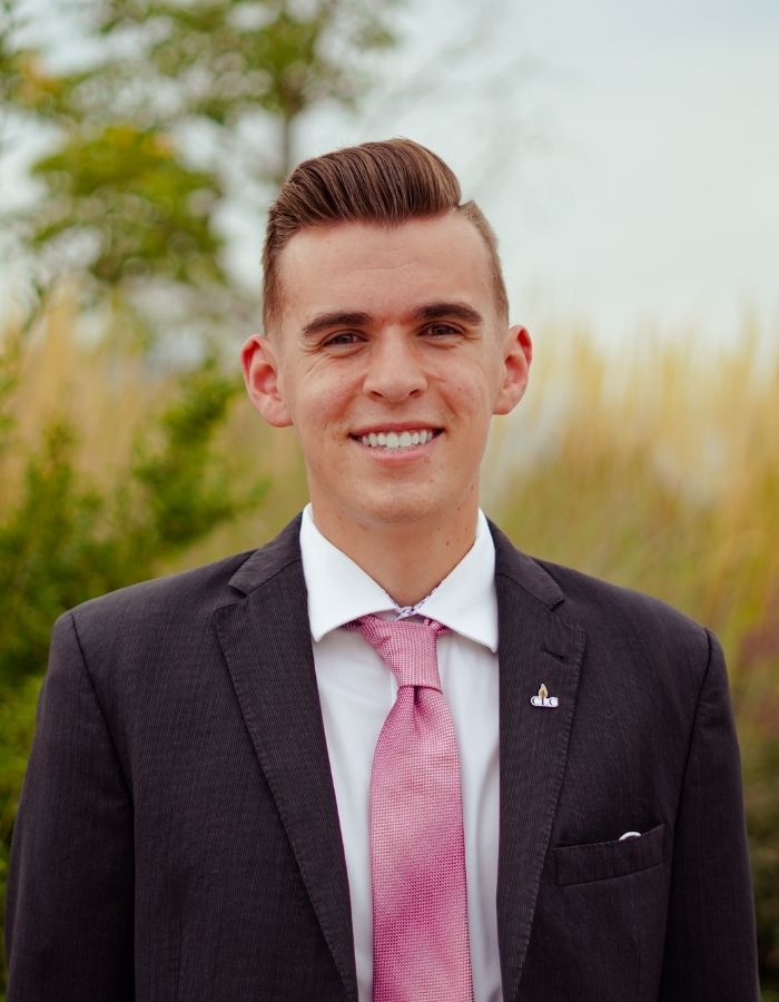 Scholars & Alumni | Student Life