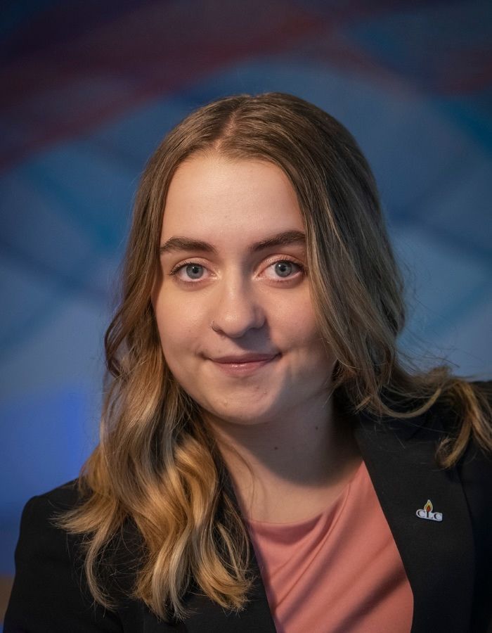 Lisa Ward's Instagram, Twitter & Facebook on IDCrawl