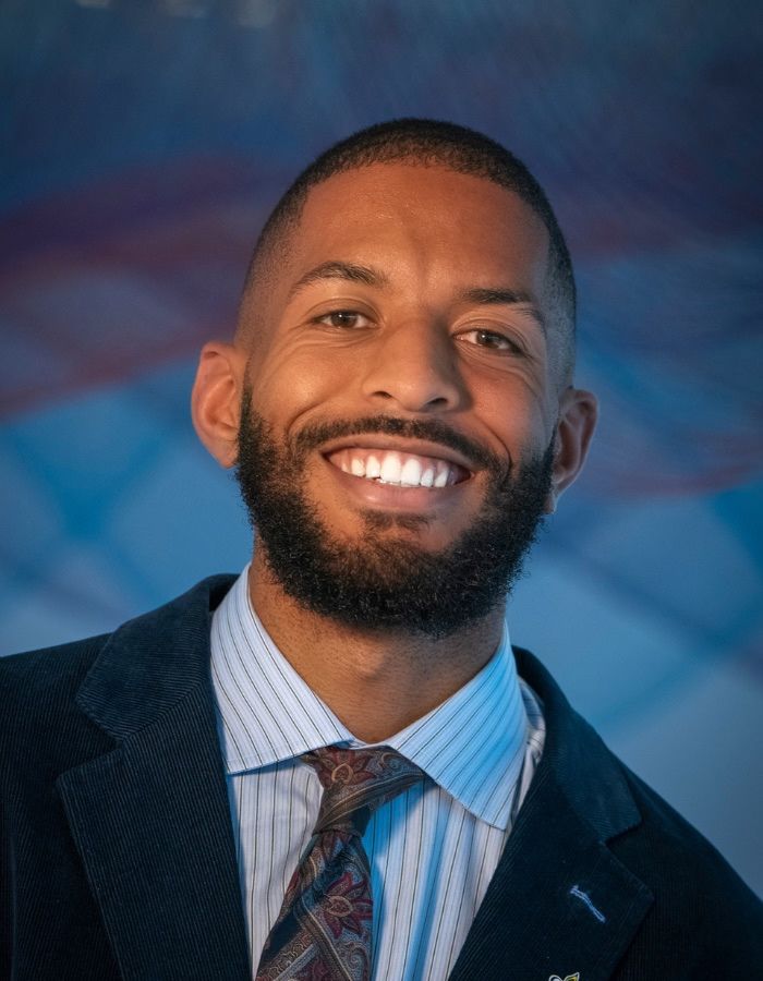 Scholars & Alumni | Student Life